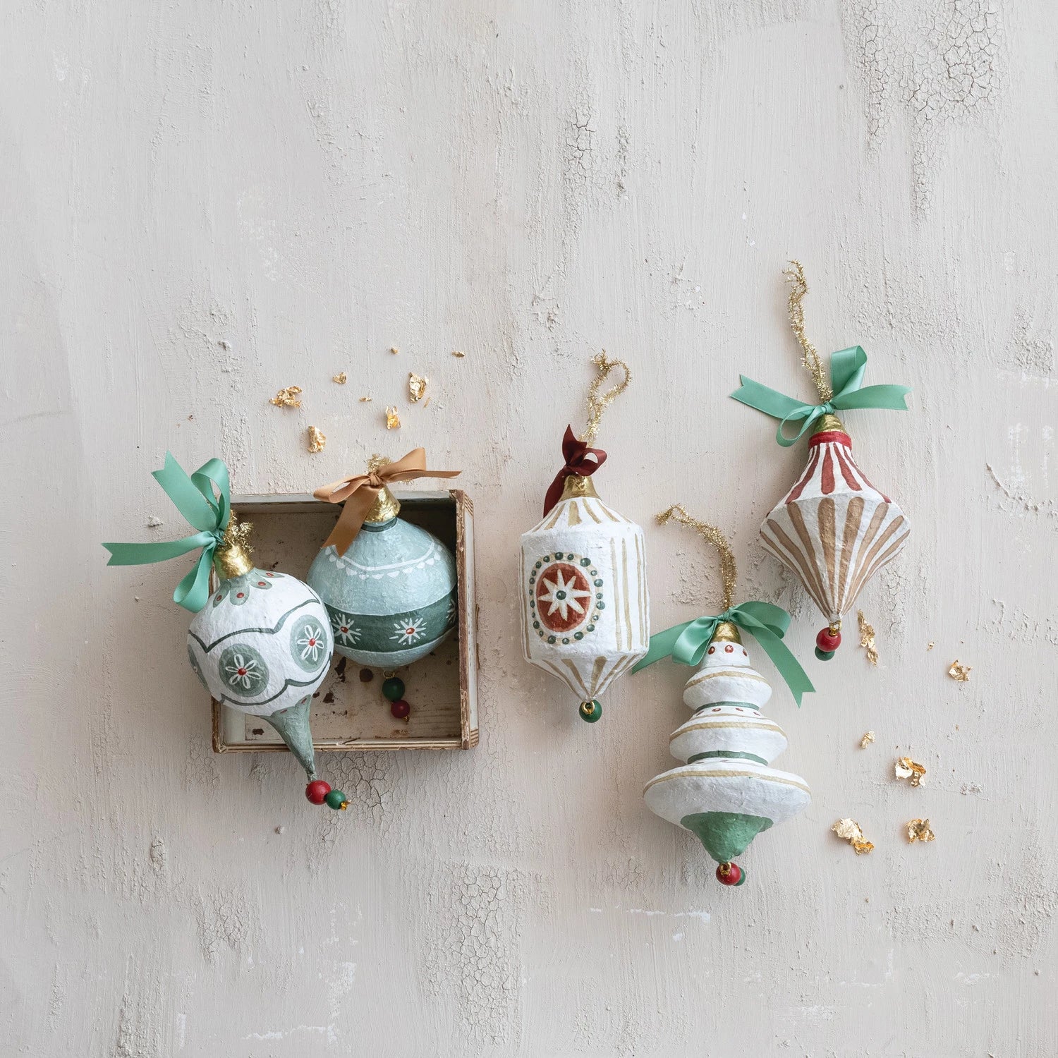 Hand-Painted Paper Mache Ornament – Chic Artique